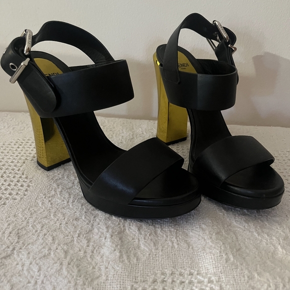 Fendi Roma | Shoes | Fendi Roma Chunky Black And Gold High Heel Shoes ...